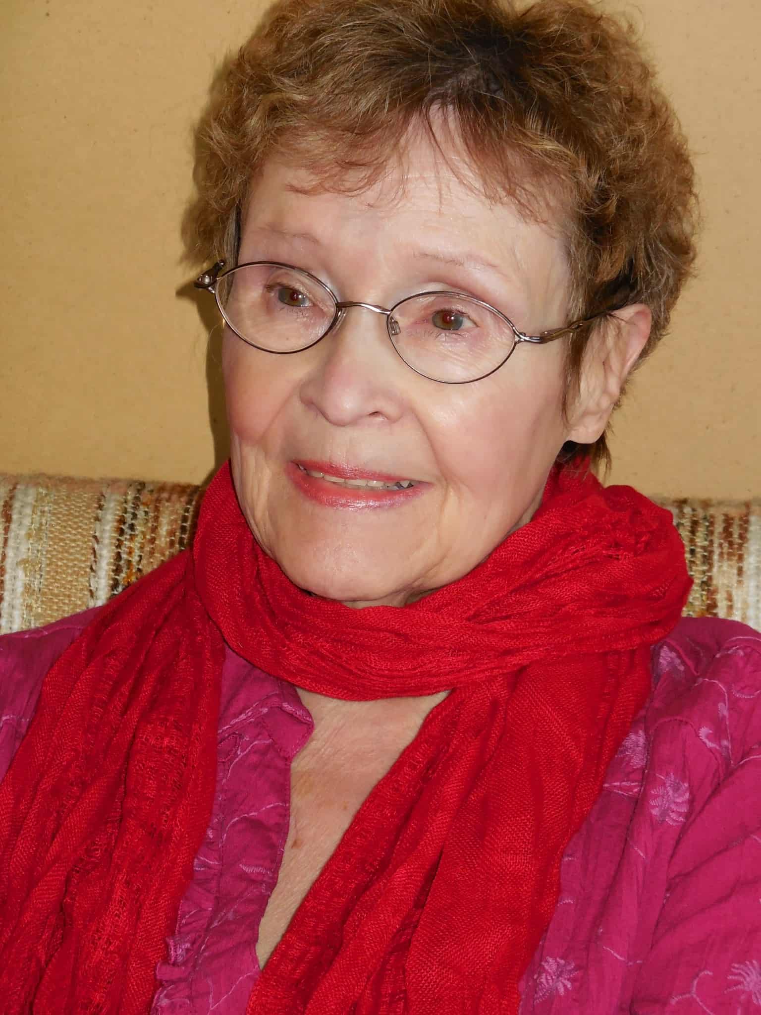 julie-stanton_mai2013-photo-regis-mathieu - UNEQ